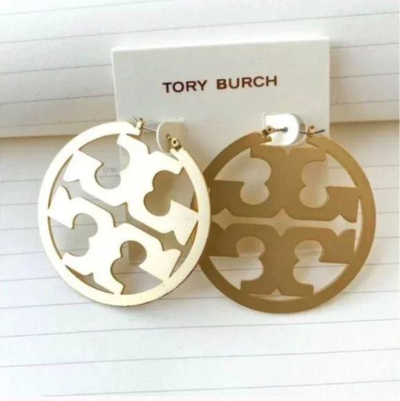 Preppy: Tory Burch, Hunter, Lacoste & More Posh Party on Poshmark